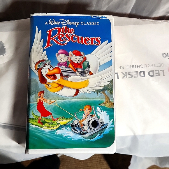 DISNEY.( BLACK DIAMOND ) | Other | The Rescures Vhs Black Diamond ...
